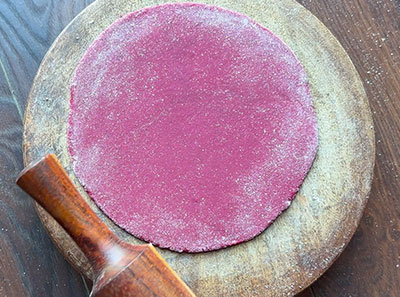 Beetroot chapati recipe | How to make beetroot roti or paratha